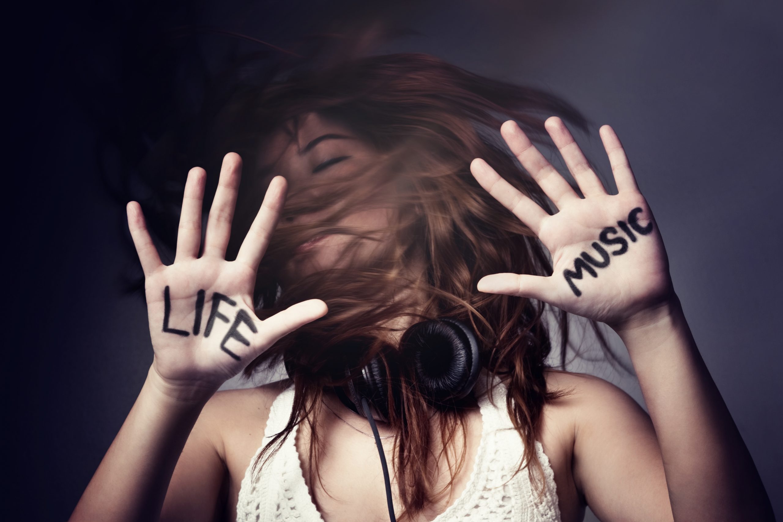 Going Pro: 6 Essential Steps of Artist Development for All Musicians ...